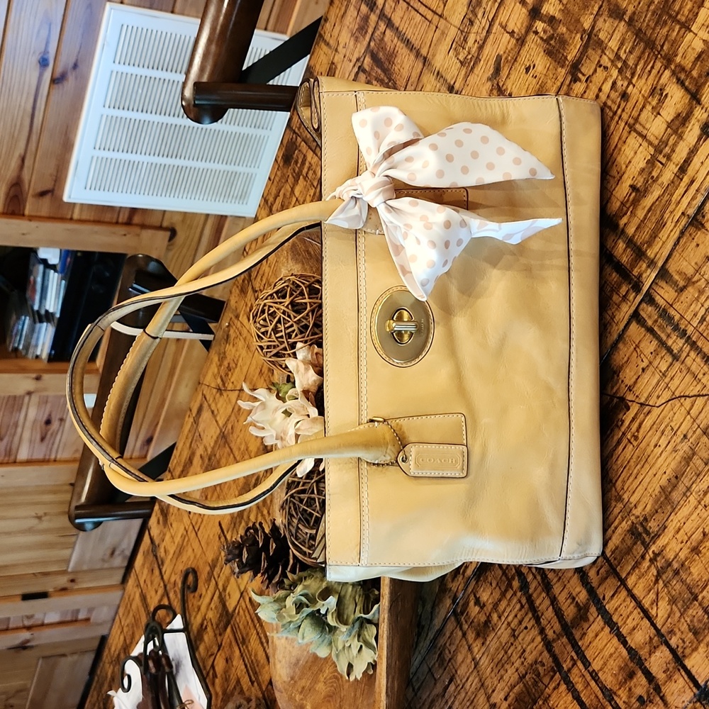 Coach Hampton Madeline Satchel Leather Purse - Gem